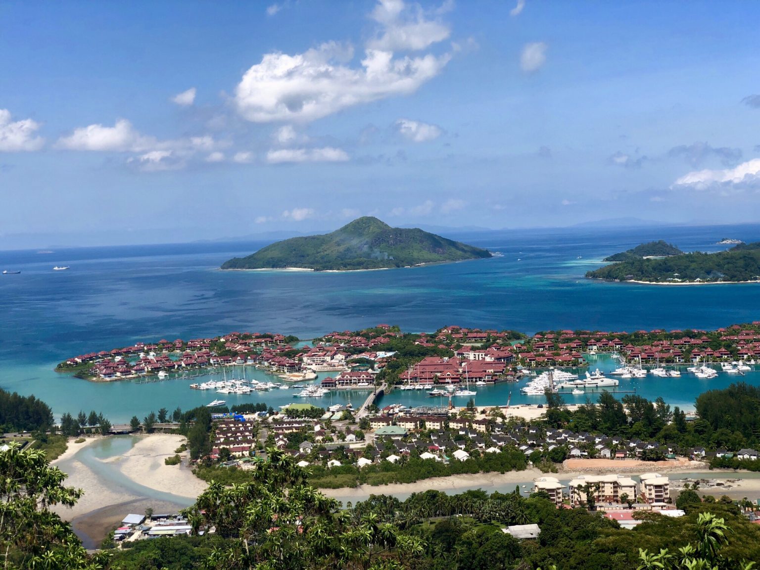 Barefoot Luxury Reigns At Maia Resort and Spa in the Seychelles ...